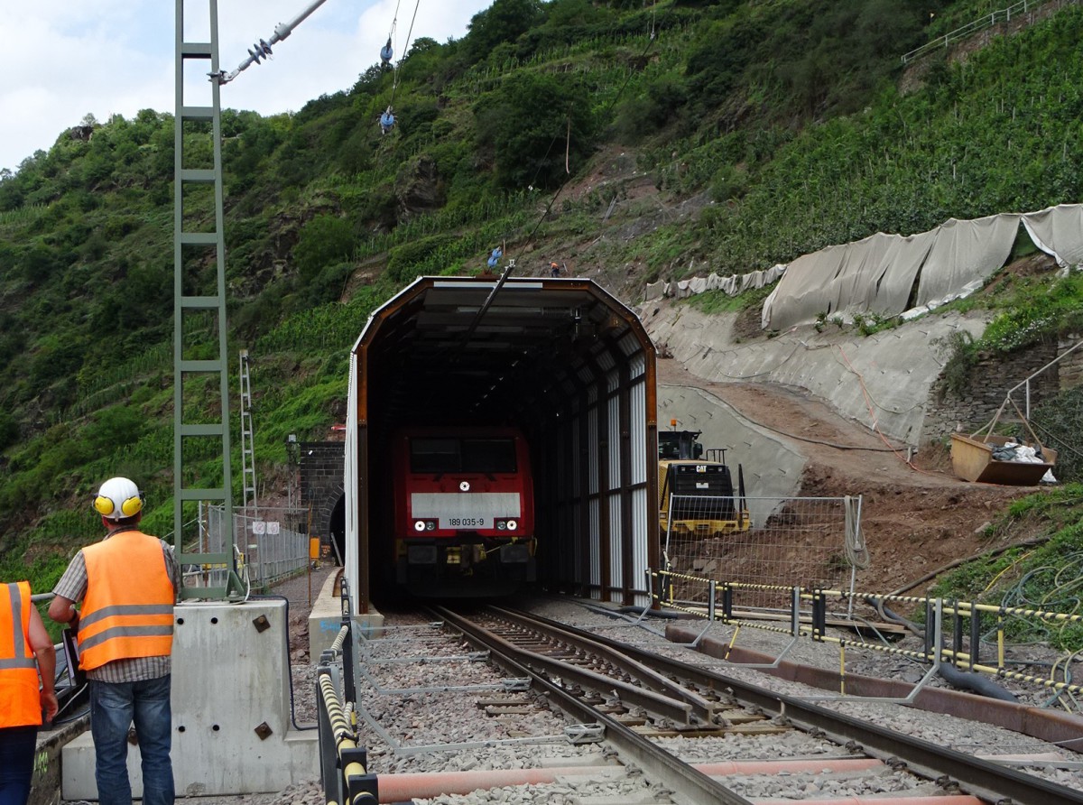 Pilot Project: Applying the Tunnel-in-Tunnel Method on DB electrified ...