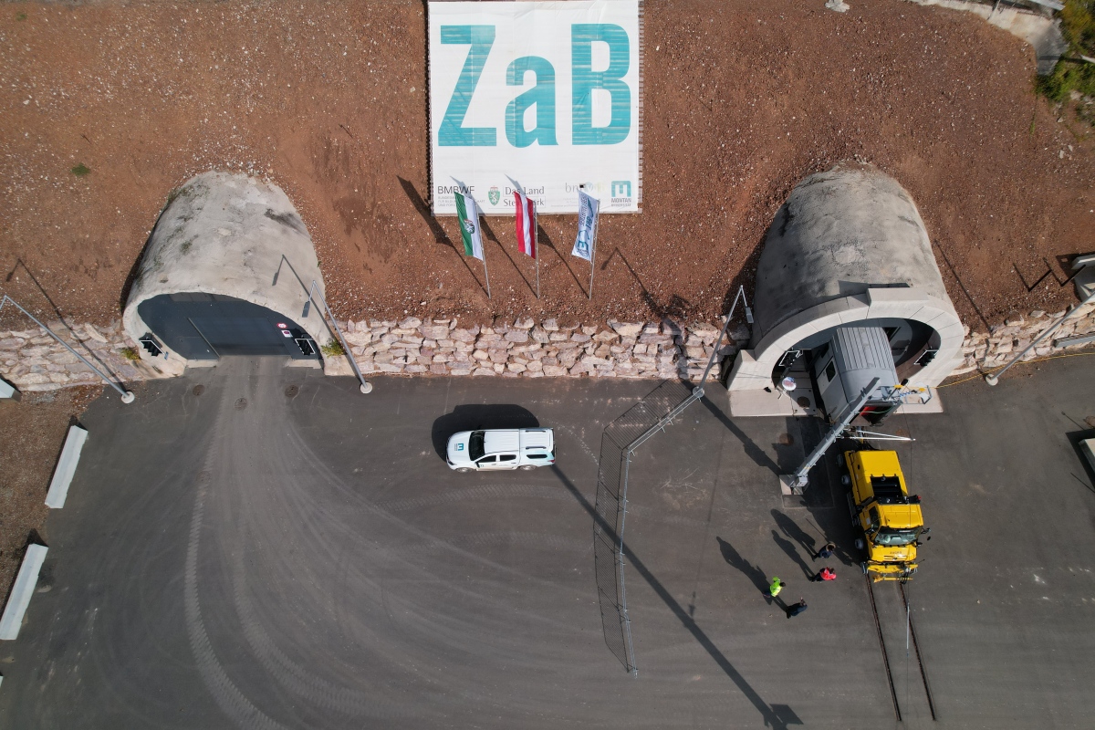 ZaB – Zentrum am Berg: Research at 1:1 Scale - tunnel