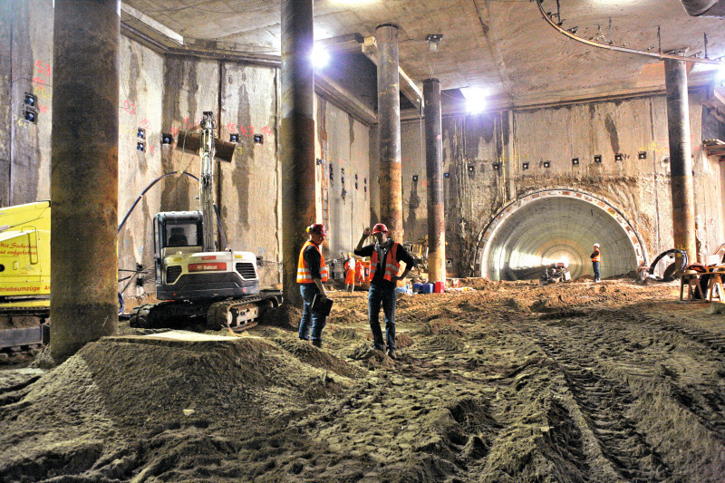 Metro Construction in the Focus of the City - tunnel